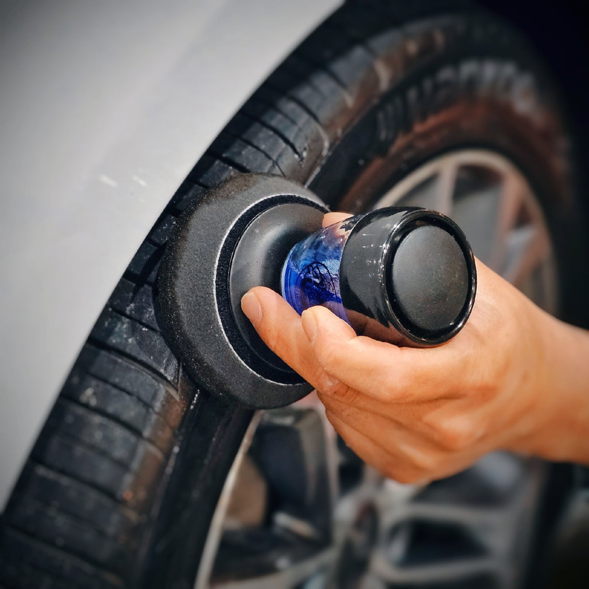 The Hawk Applicator (For Tires and Trim) – MHFAutoLighting